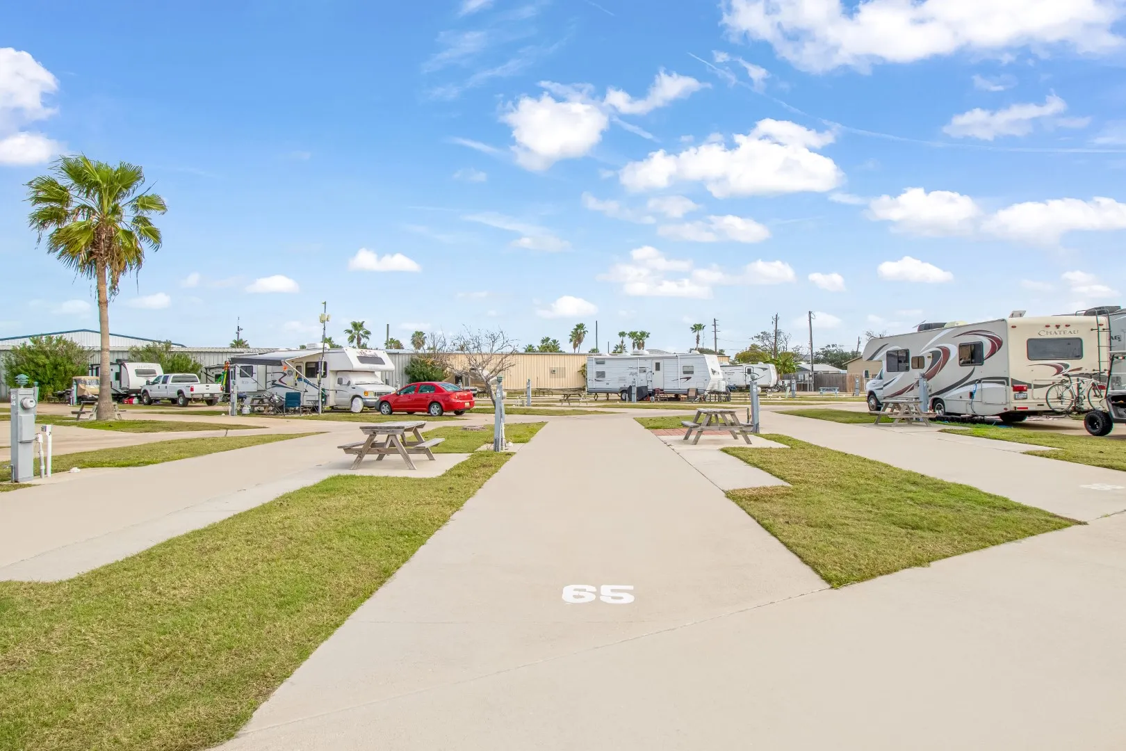 RV Sites - Tropic Island Resort